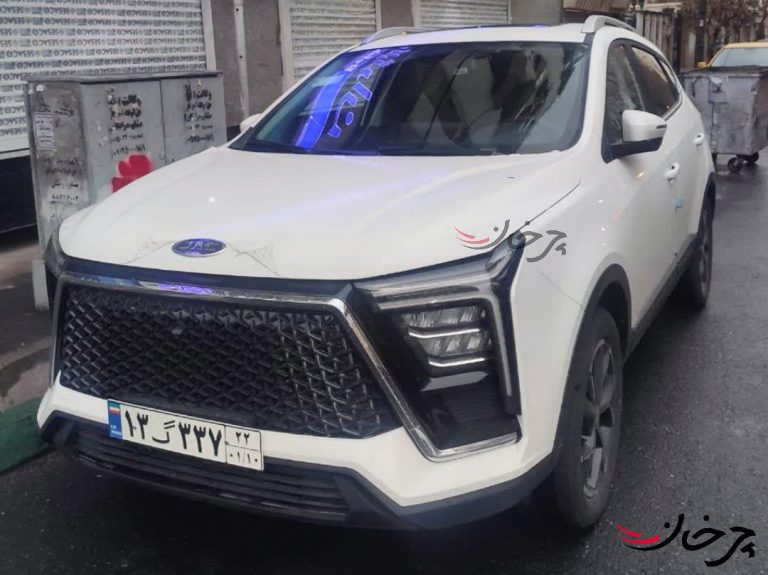 جک JS5، خودرو جدید کرمان موتور در حال تست در ایران دیده شد - چرخان